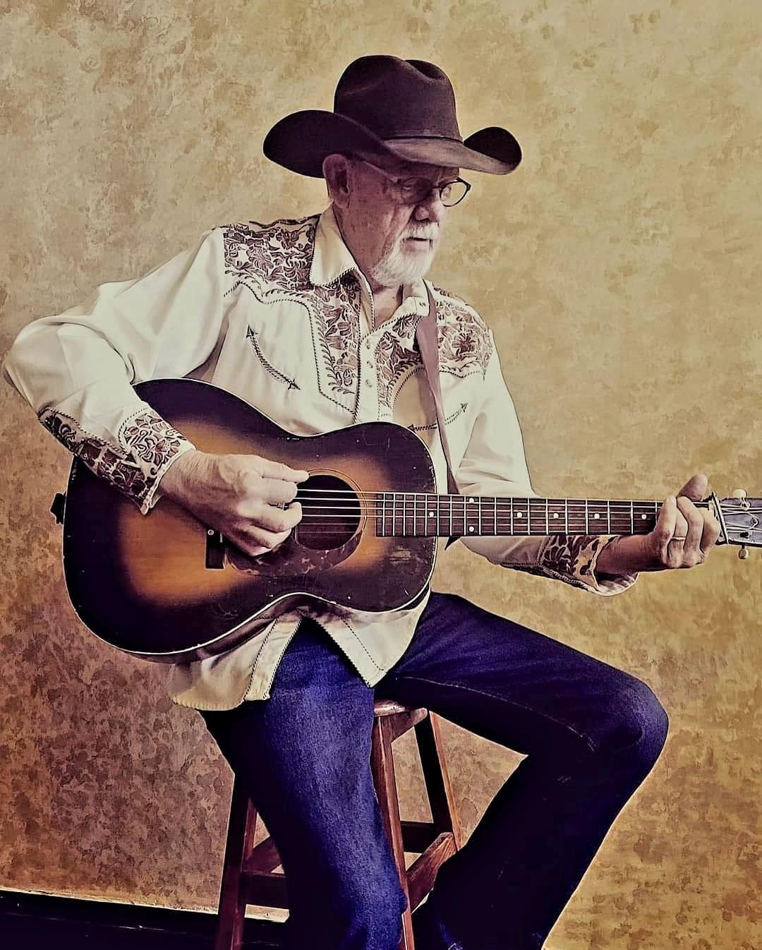 Artist Spotlight – David Stewart - Michelle Lee On Air